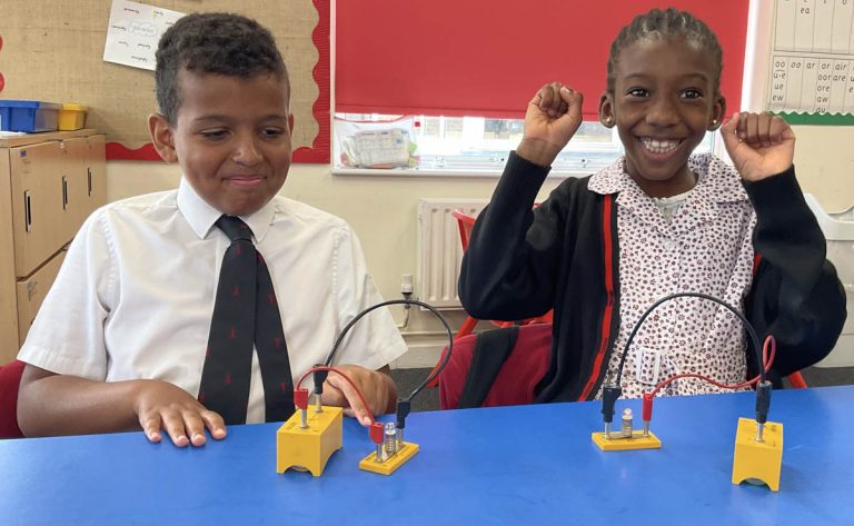 Light Bulb Moments in Year 4 Science - Copthorne Prep